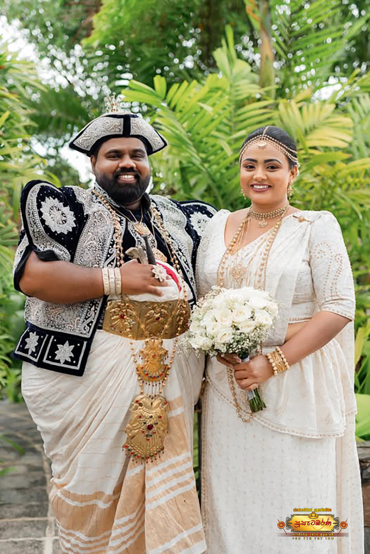 Arachchi Suit -Arachchi Adum-Kandyan Costumes Nilame Adum Kandyan ...